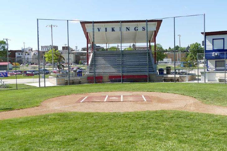 Vikings Dominate in Recent Baseball Matchups | decorahnews.com Cash ...