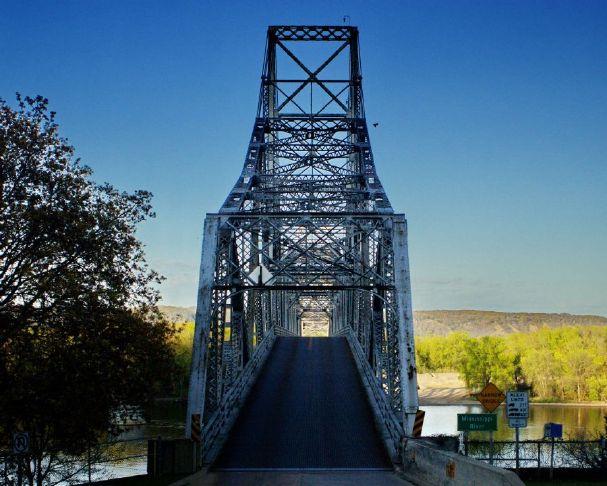 Iowa DOT Reopens Lansing Bridge; Future Closure Expected This Summer ...