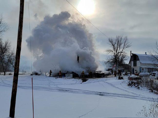 10:30AM UPDATE: Five area fire departments respond to Fort Atkinson ...